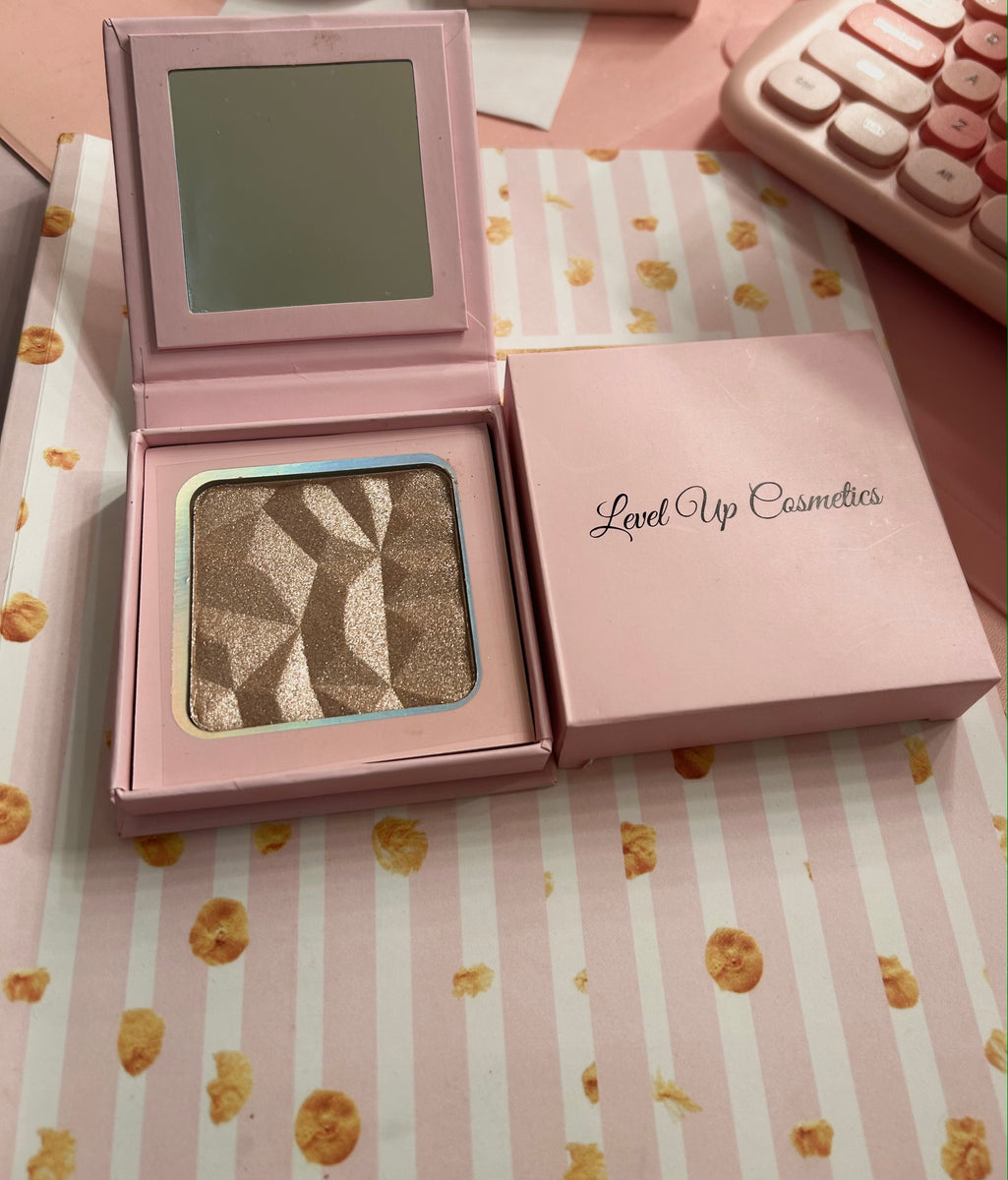 Level Up Sexy Highlighter – Level Up Cosmetics Shop